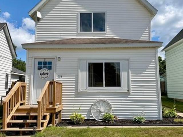 508 4th St NE, Little Falls, MN 56345