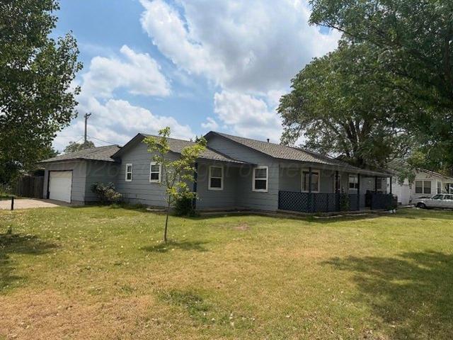 508 9th Ave, Canyon, TX 79015