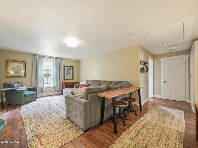 508 Cedar Ave