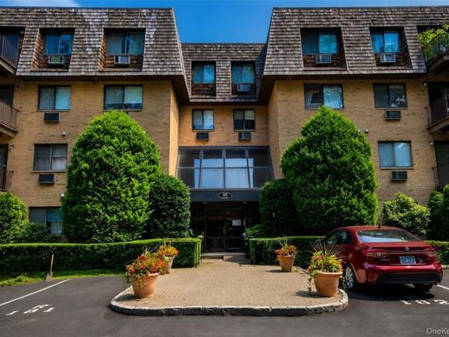 508 Central Park Ave Apt 5407, Scarsdale, NY 10583