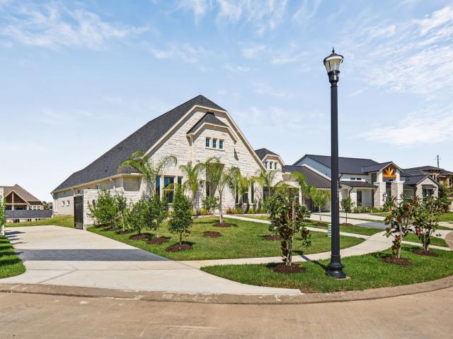 508 Amalfi Drive