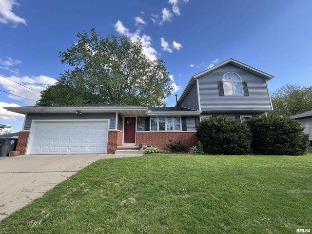 508 Avondale Dr, East Peoria, IL 61611