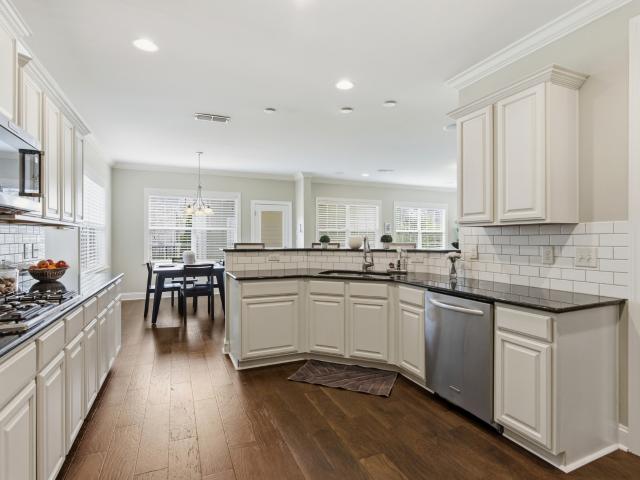 508 Battery Dr