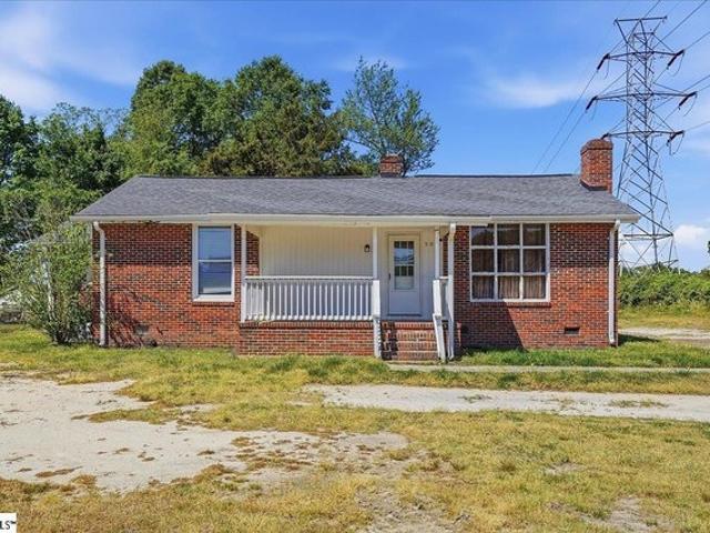508 Brushy Creek Rd, Taylors, SC 29687