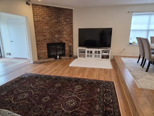 508 Brokaw Ct
