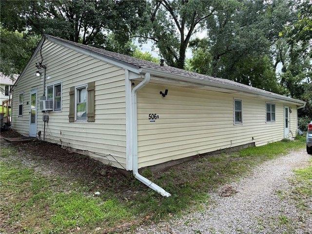 508 E 6th St, Randolph, MO 64161