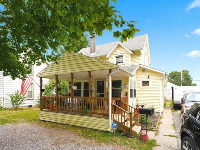 508 E 9th St, Auburn, IN 46706