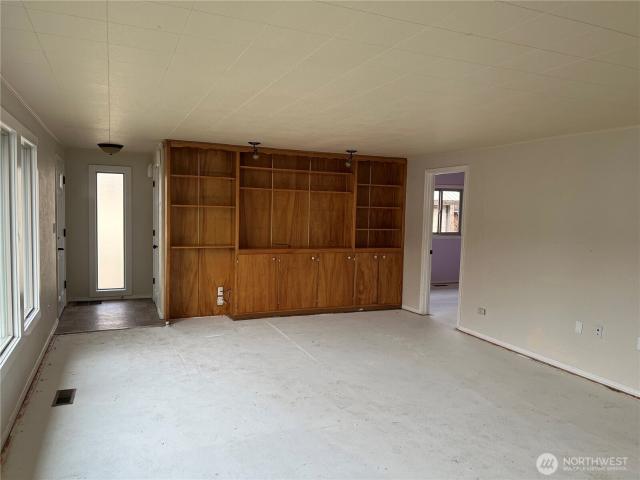 508 E 1st St, Cle Elum, WA 98922 | MLS #2492