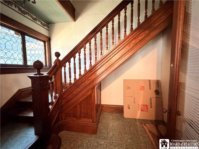 508 E 2nd Street