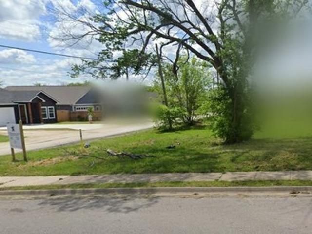 508 E Davis Ave, Alvarado, TX 76009