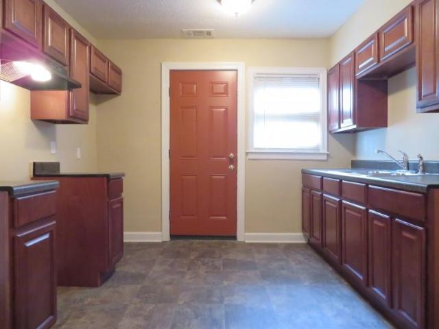 508 e dison ave