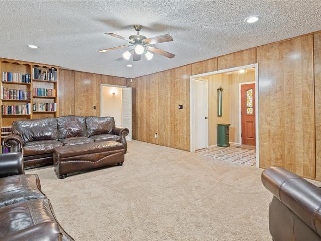 508 Estate Lane
