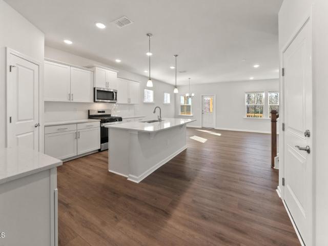 508 Foxfield Way