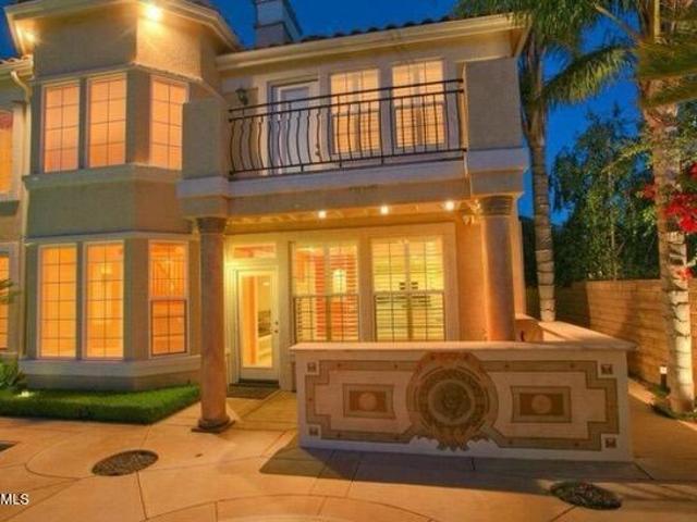 508 Oak Tree Court
