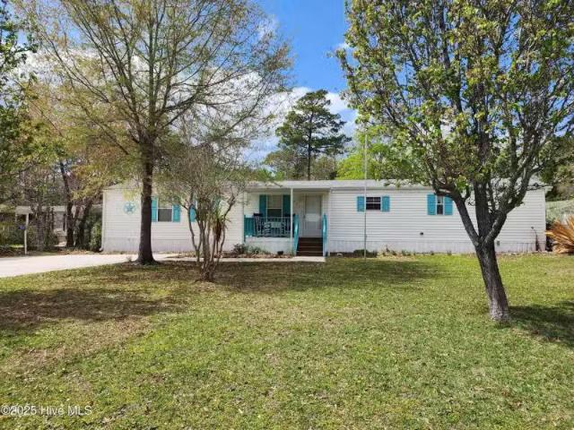 508 Ocean Spray Drive, Cedar Point, NC 28584