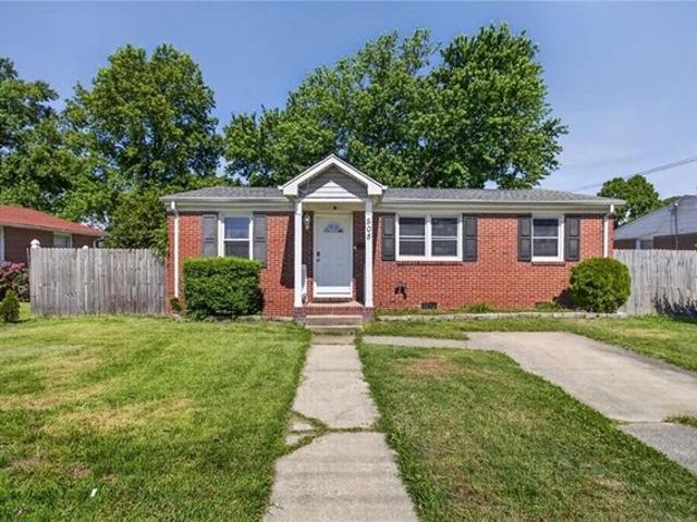 508 Mooney Rd, Chesapeake, VA 23325