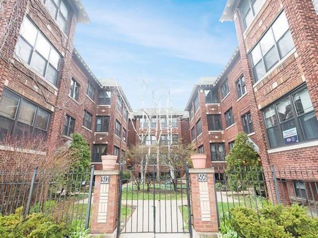 508 Madison St Apt 2S, Oak Park, IL 60302