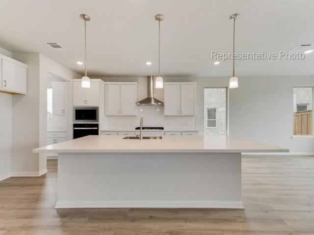 508 Marcus Ln, Crowley, TX 76036 | MLS #21236 | Compass