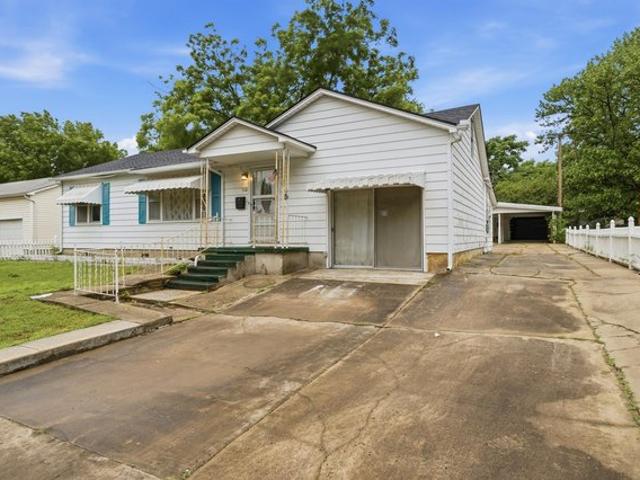 508 N Cedar St, Owasso, OK 74055