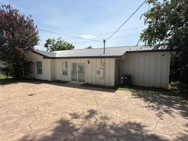 508 N Main St