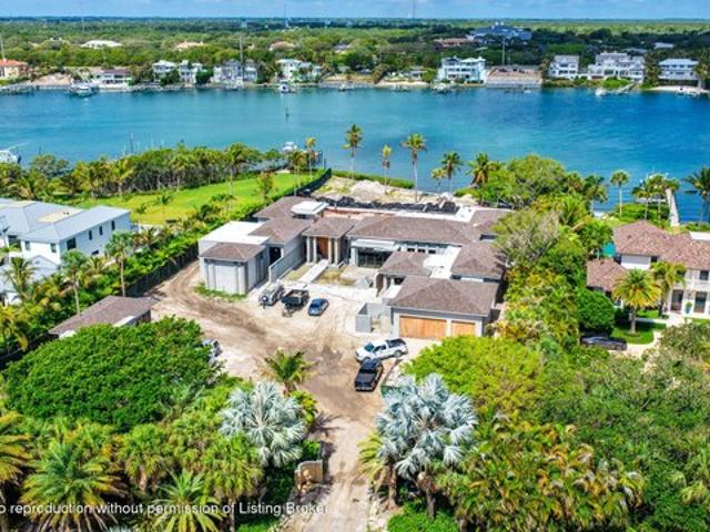 508 S Beach Rd, Hobe Sound, FL 33455