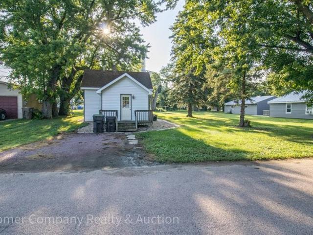 508 S Maple St, Inwood, IA 51240