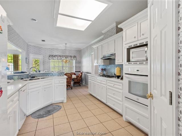 508 Shire Drive