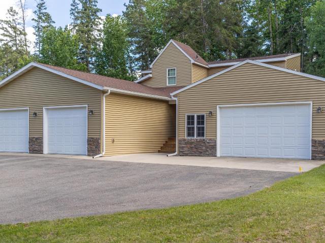 508 Spruce Grove Lane NW