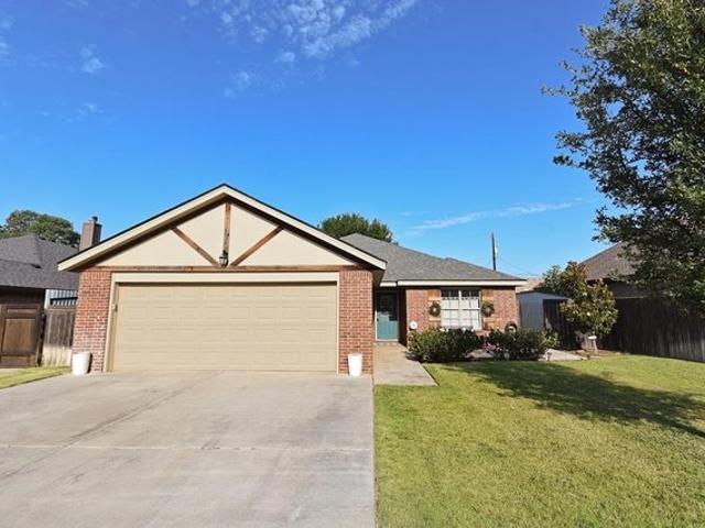 508 SW 23rd St, Seminole, TX 79360
