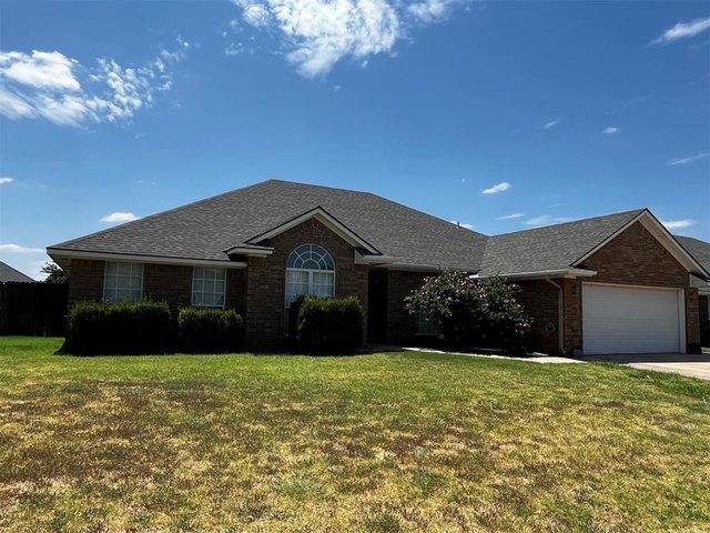 508 Peacock Cir, Altus, OK 73521