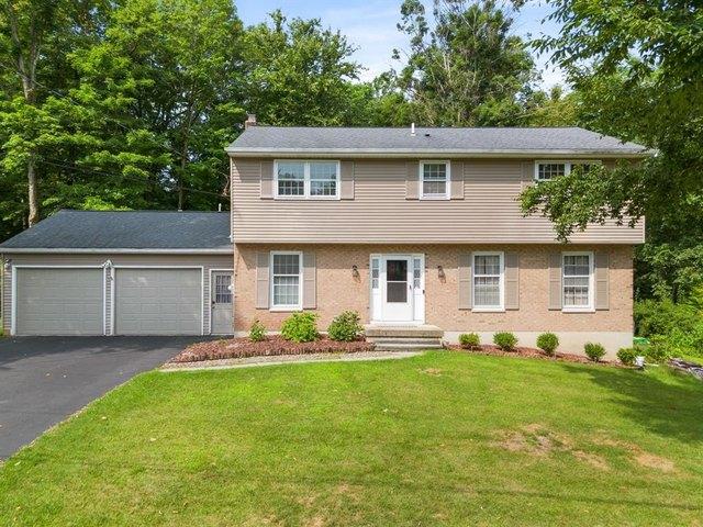 508 Princeton Dr, Vestal, NY 13850