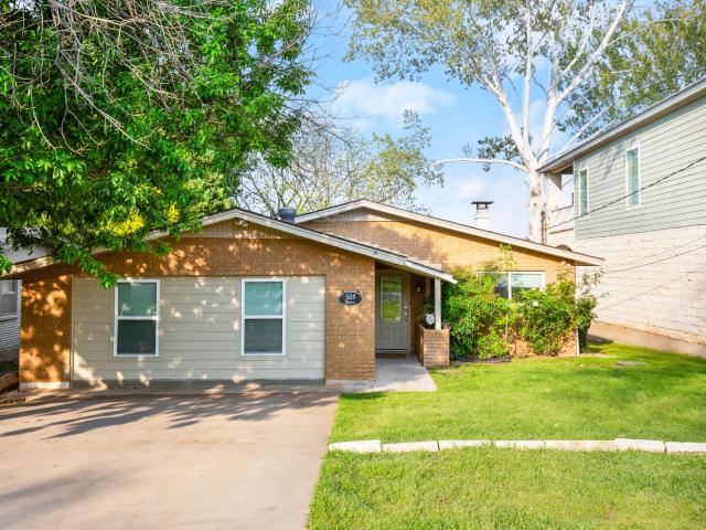 508 Riverside Dr