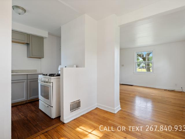 508 W Brighton Ave, 2 beds, 1 full bath