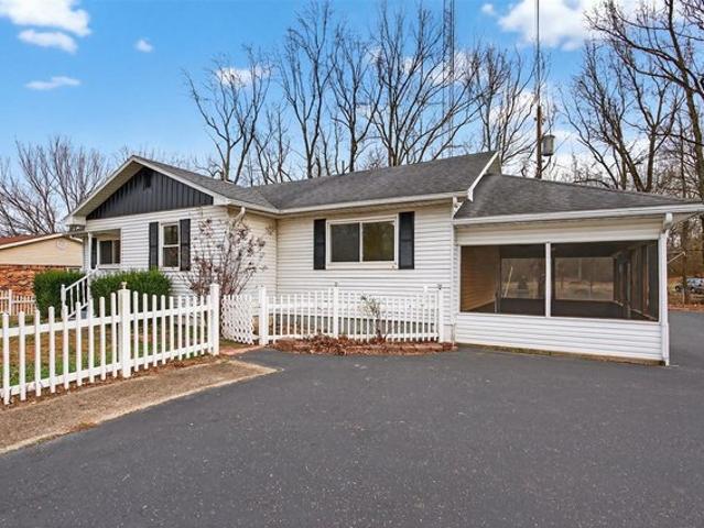 508 W Mose Rager Blvd, Drakesboro, KY 42337