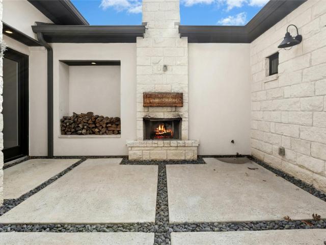 508 Woodside Ter