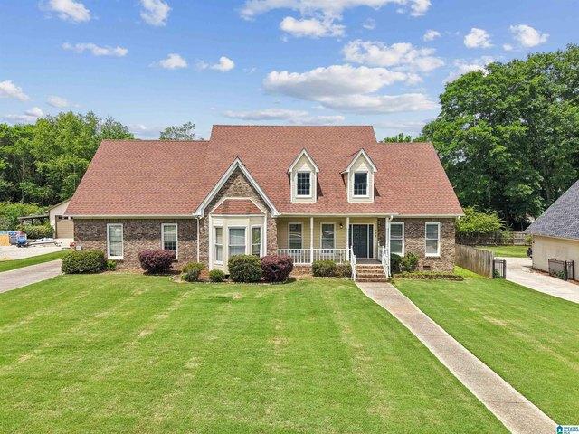 508 Water Oak Cir, Trussville, AL 35173