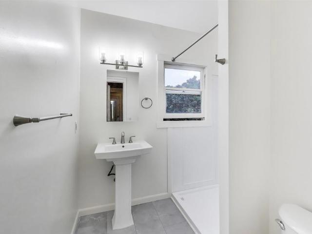 508 Valle Vista
