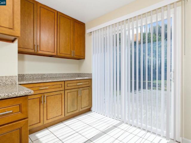 508 Vervais Ave