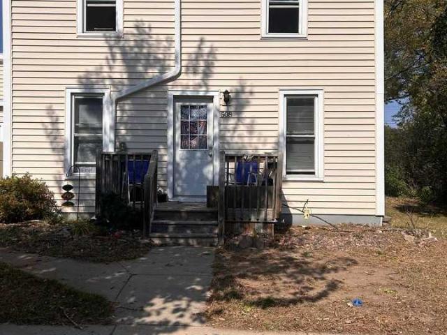 508 Vine 1 Bedroom Apartment for Rent at 508 Vine St, Eau Claire, WI 54703 West Riverside