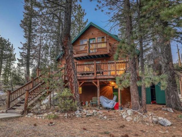 50942 Conifer Dr, Soda Springs, CA 95728