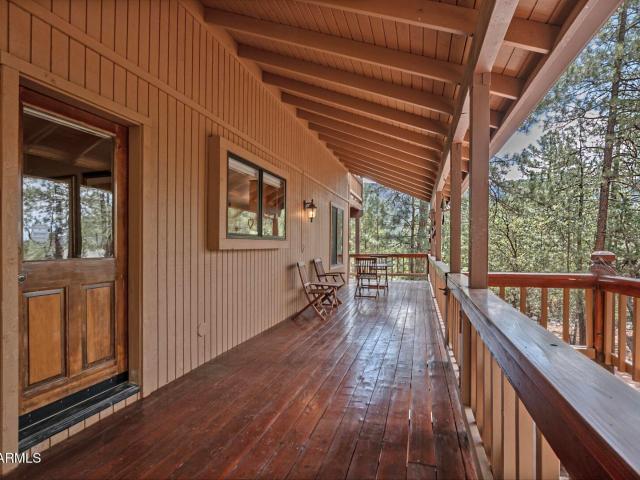 5094 N Juniper Loop