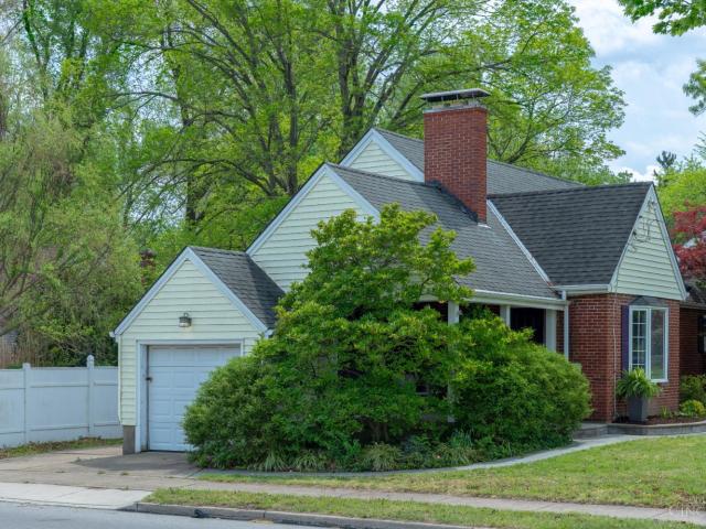 5094 E Eastwood Circle
