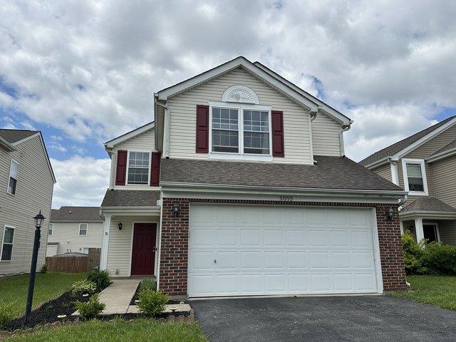 5095 Maple Valley Dr, Columbus, OH 43228