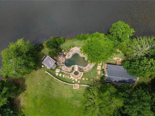 5098 Crescent Rd, Dry Branch, GA 31020