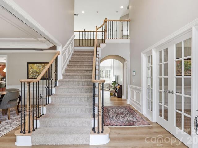 5098 Cressingham Drive