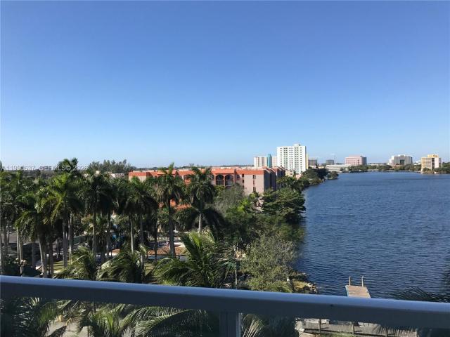 5099 NW 7th St, Unit 703, Miami, FL 33126 | MLS #A11990 | Compass