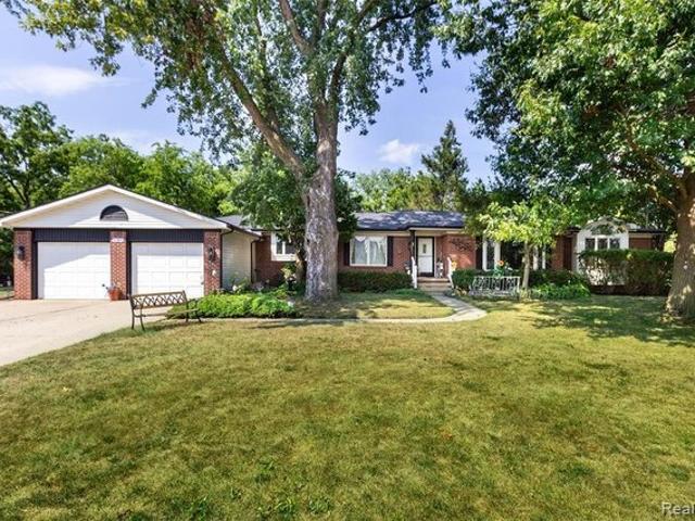 50900 Proctor Rd, Canton, MI 48188