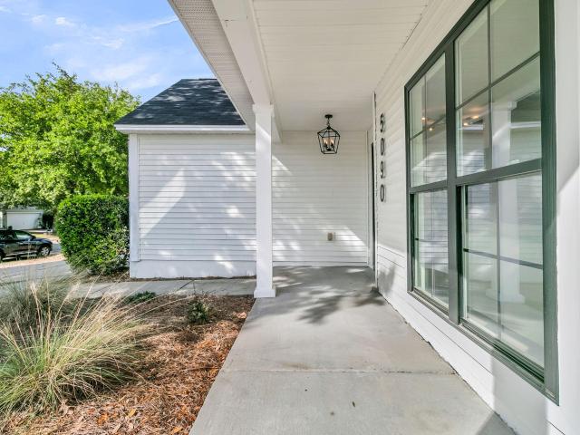 5090 Ballantine Drive