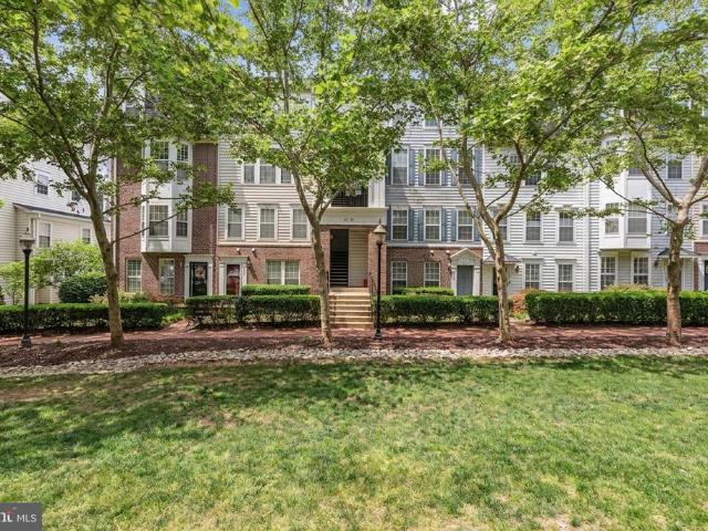 5090 Donovan Drive # 102