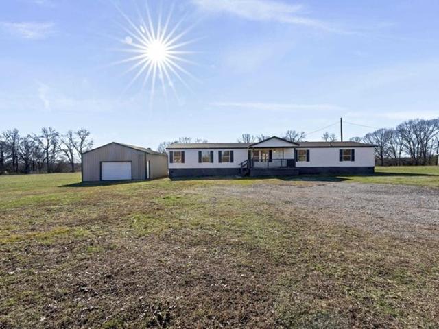 5090 Fayette Corner Dr, Whiteville, TN 38075
